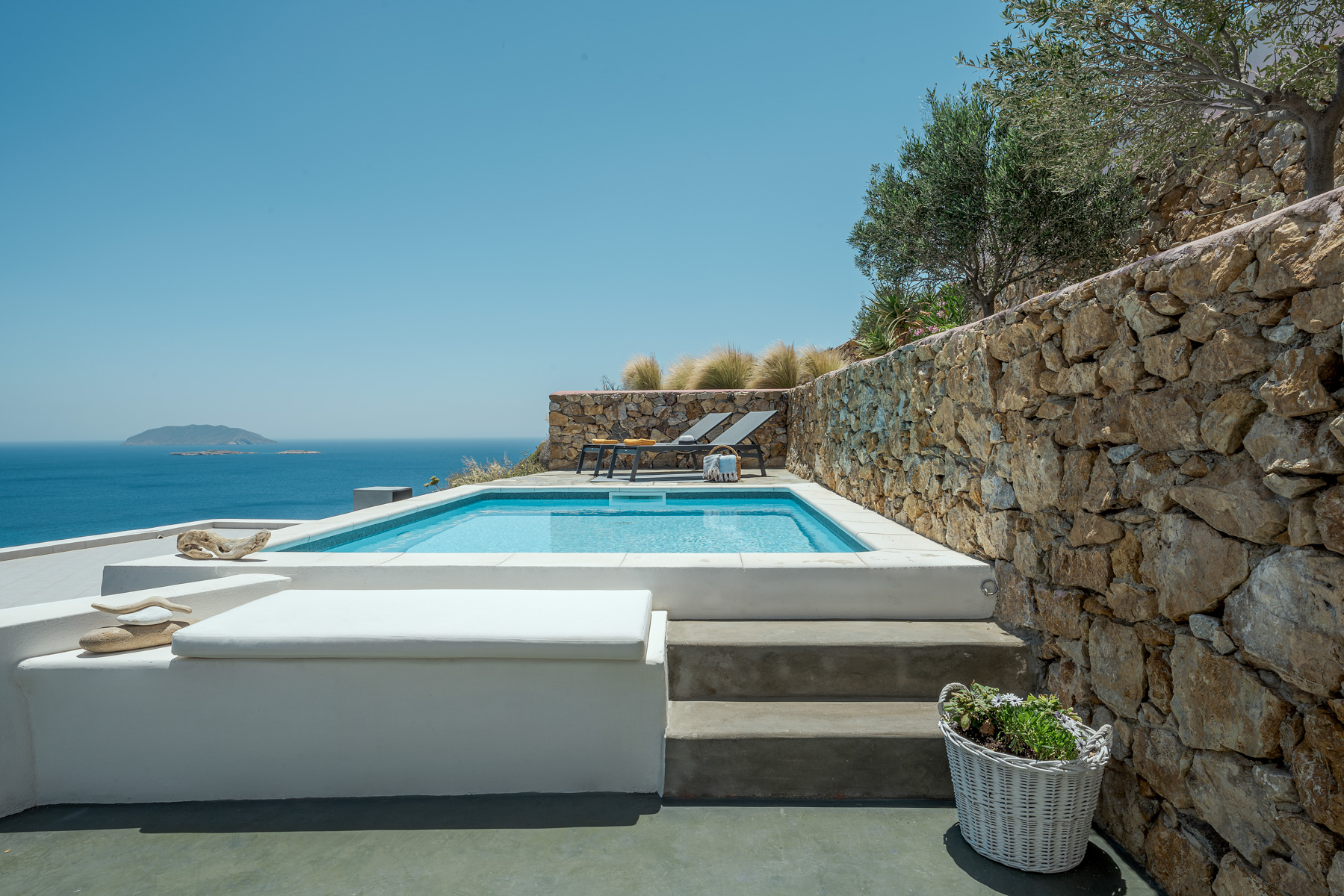 Zeus Suite - Apollon Village Hotel Anafi