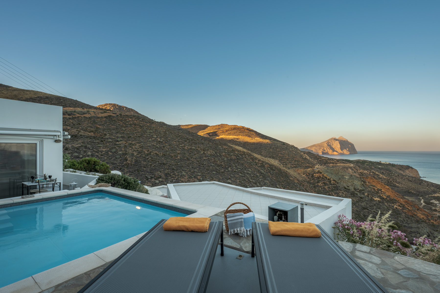 Zeus Suite - Apollon Village Hotel Anafi